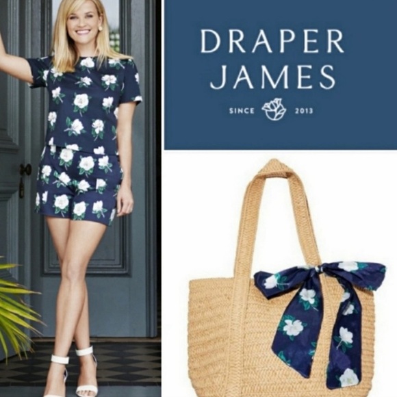 Draper James | Bags | New Draper James Straw Tote Bag Purse Navy Scarf ...